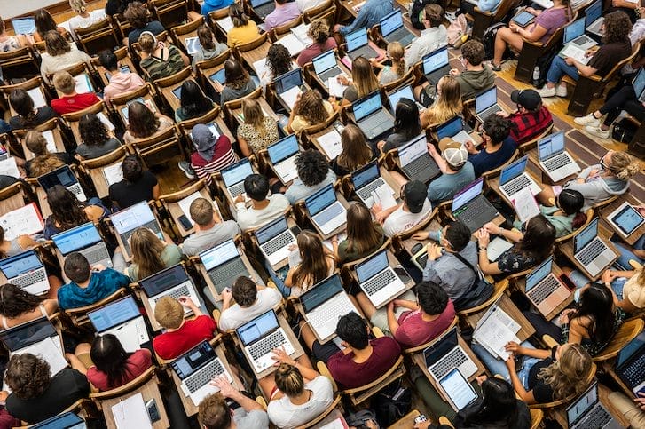 Returning adult students add value to classrooms – Continuing Studies ... Returning adult students add value to classrooms – Continuing Studies ...